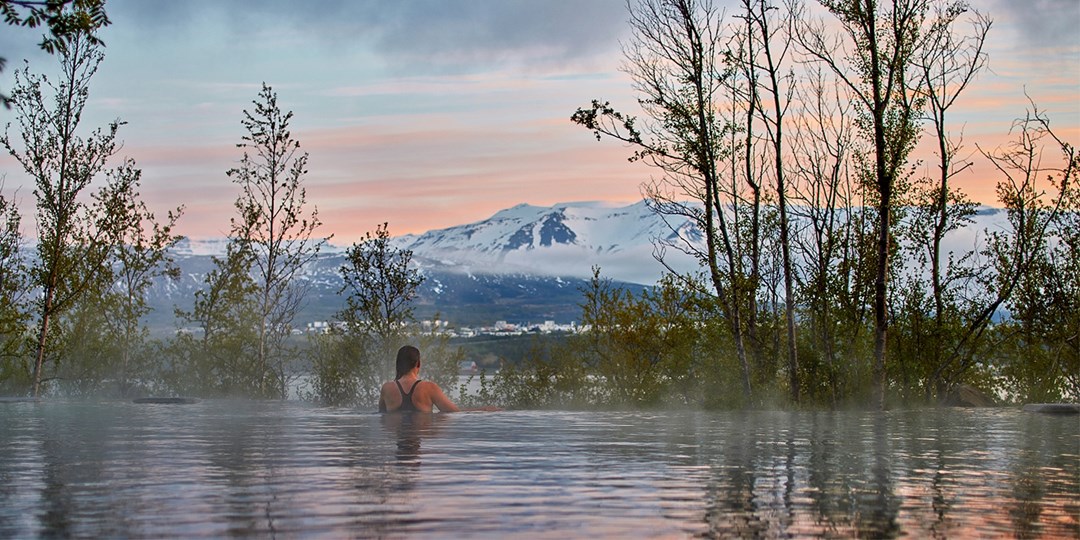 £299pp—Half-price trip to northern Iceland, from Manchester | Travelzoo