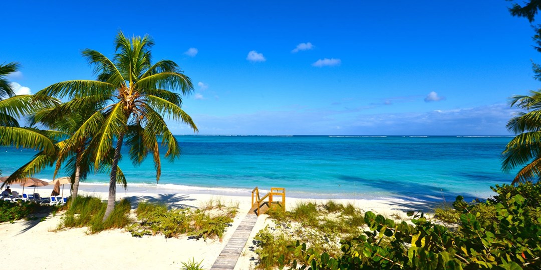 $2179 & up—Turks & Caicos week w/breakfast & flights | Travelzoo