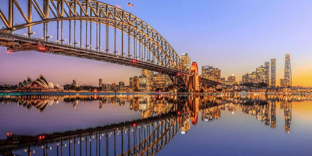 $2753—Melbourne to Sydney highlights tour | Travelzoo
