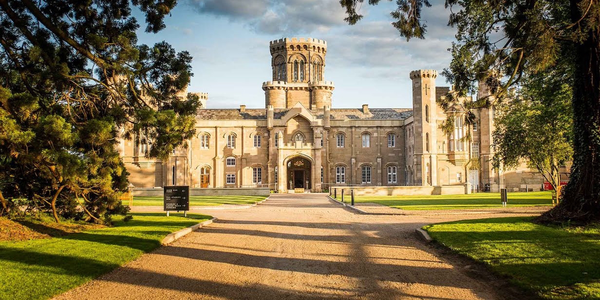 Travel & entertainment deals: hotels, holidays, cruises, restaurants, shows