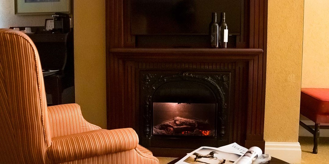 $249—Toronto: Old Mill w/$50 credit, reg. $445 | Travelzoo