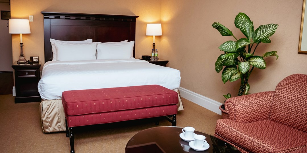 $249—Toronto: Old Mill w/$50 credit, reg. $445 | Travelzoo