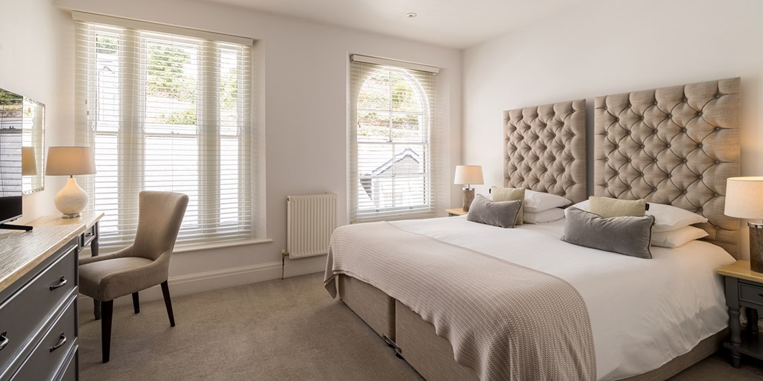 £169—Stylish Cornwall hotel overlooking the River Fowey | Travelzoo