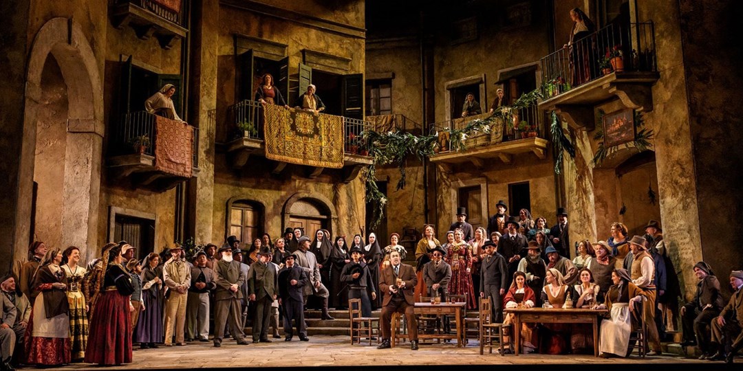 $39 & up—Passion, honor and betrayal at the Lyric Opera | Travelzoo