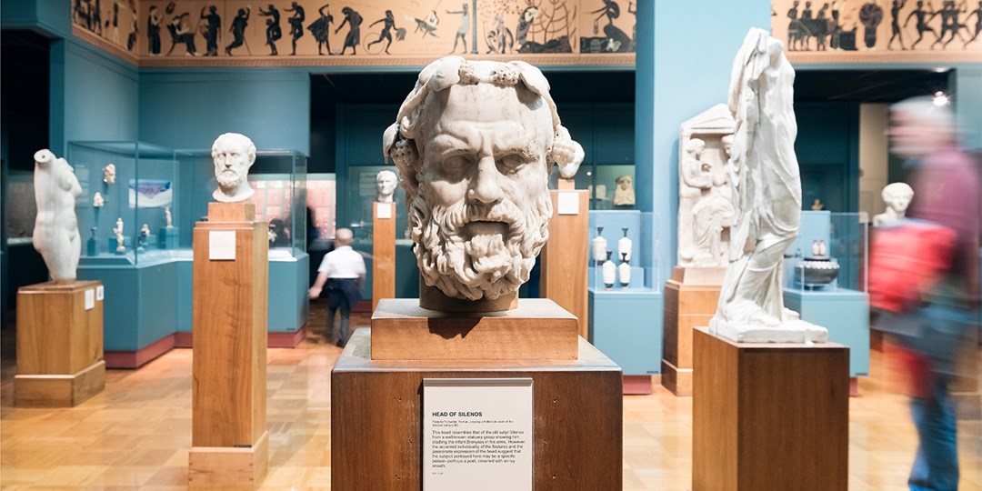 $19—Admission to Toronto's ROM, 20% off | Travelzoo