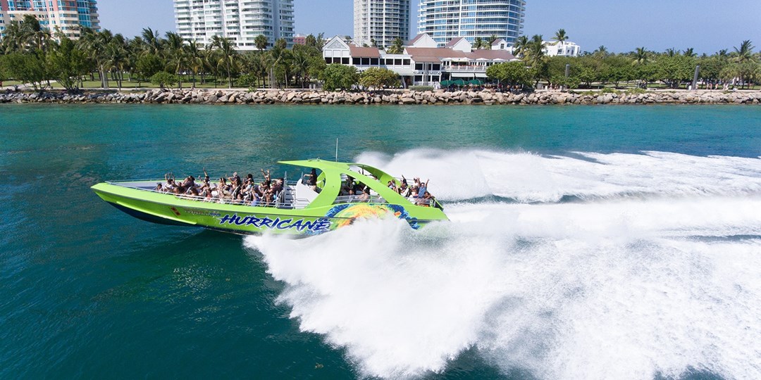 $44—Miami speedboat ride & sightseeing tour, save 10% | Travelzoo