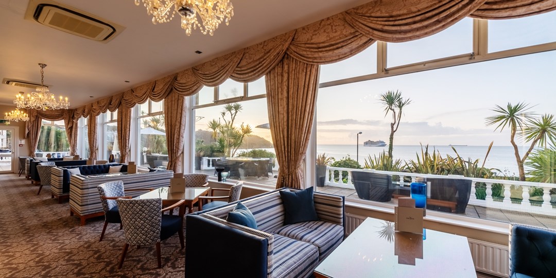 £398—2 nights by the Cornish seaside, w/meals & wine | Travelzoo