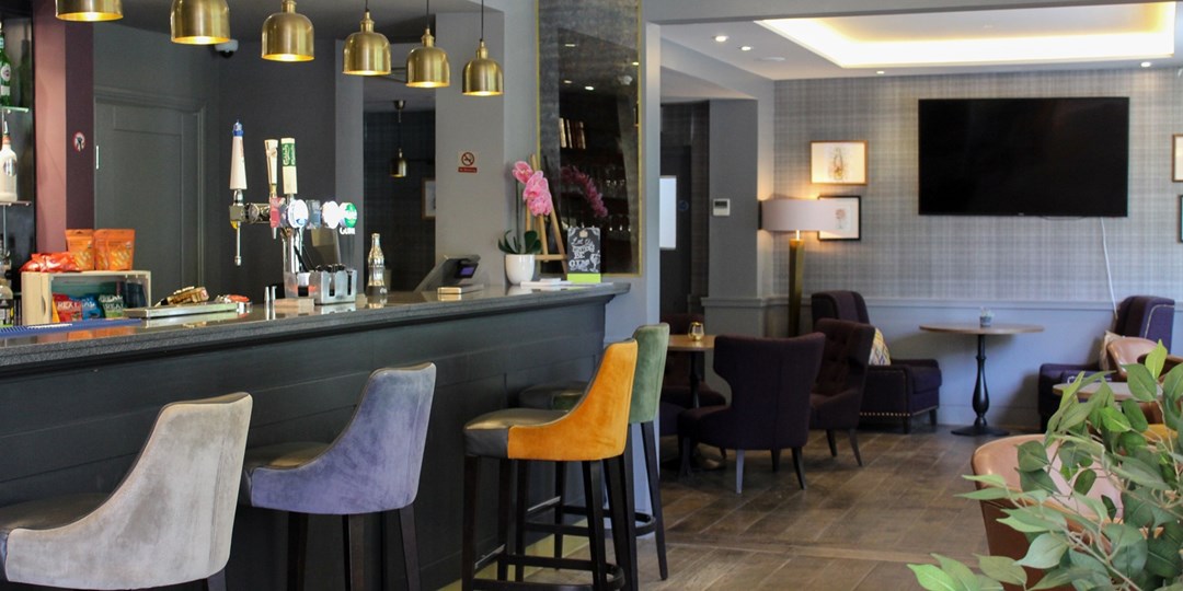 £109—Bournemouth escape with dinner, save 45% | Travelzoo