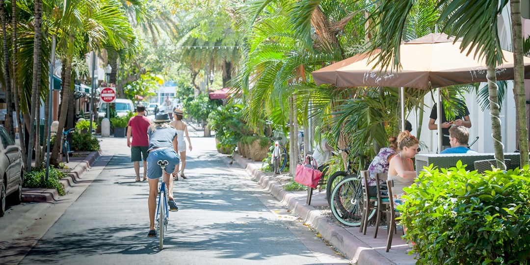 The Coolest Spots to Hit in Miami's Hottest Season | Travelzoo