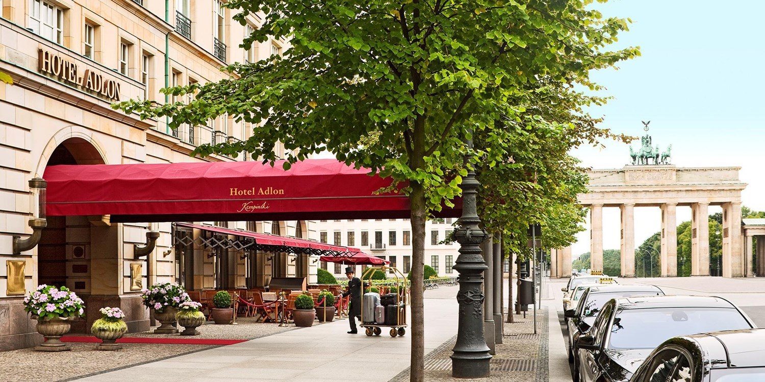 Hotel Adlon Kempinski | Travelzoo