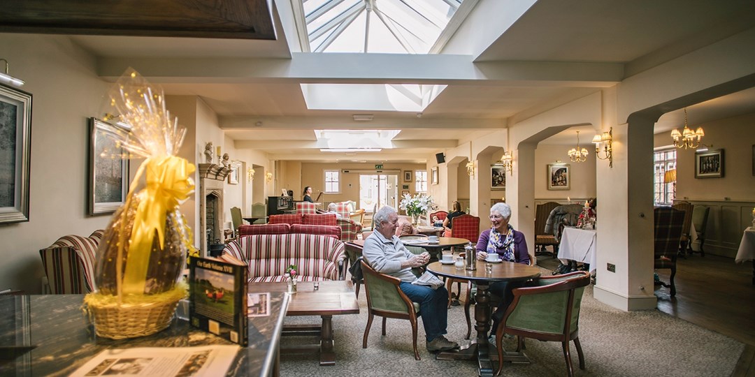 £159—Rutland: 16th-century coaching inn with dinner | Travelzoo